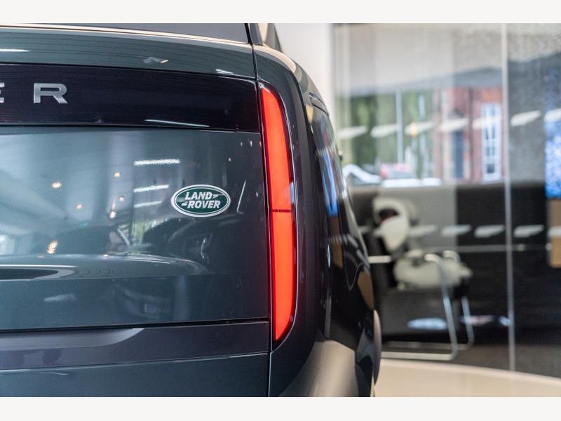 Range Rover P530 4.4 V8 Autobiography LWB – Modified by Overfinch ...